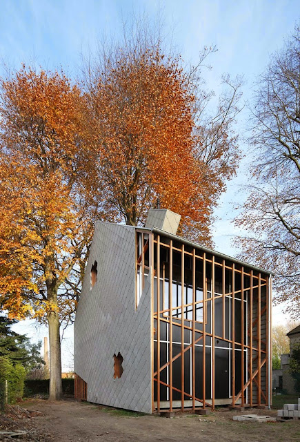 ideasgn × blogspot: Bernheimbeuk House by Architecten DVVT