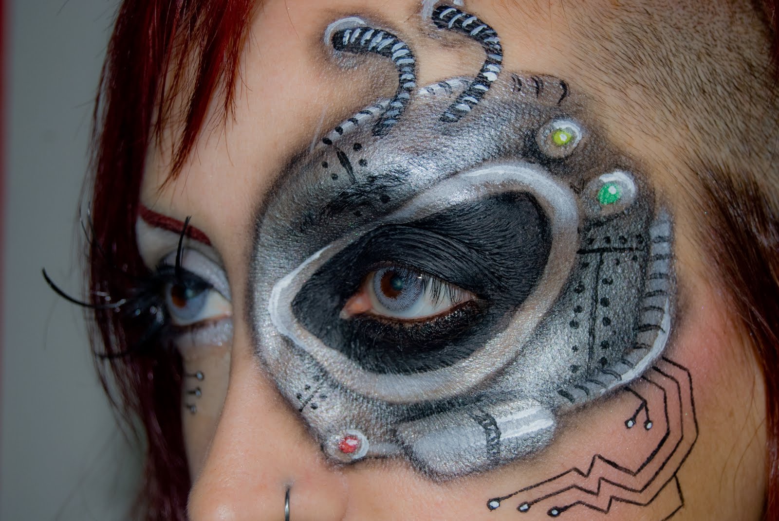 KKCenterhk blog: Cyber Terminator make up look - Speed tutorial By ...