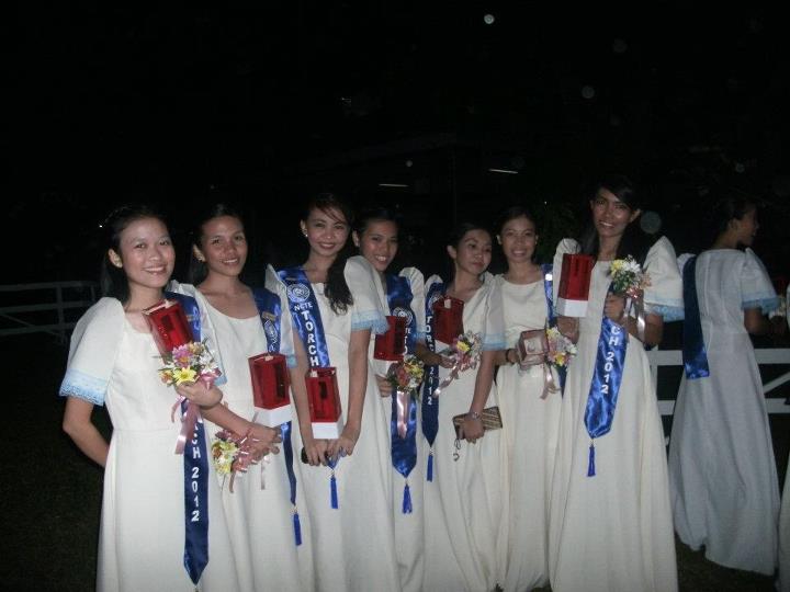 A Teacher's Charmed Life: Ang Pagdiriwang ng Sulo (The Torch Ceremony)