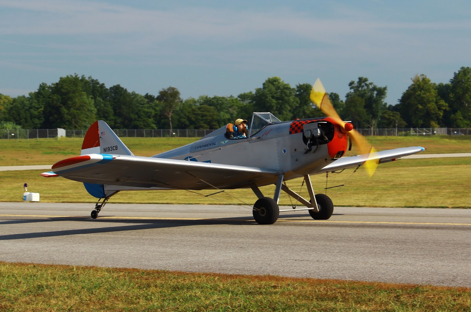 The Aero Experience: Variety of Light Sport Aircraft Displayed at Plane ...