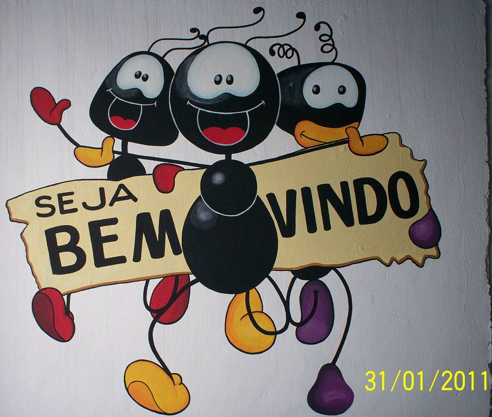 AS FORMIGUINHAS - PAINEL PINTADO EM PAREDE DE ESCOLA
