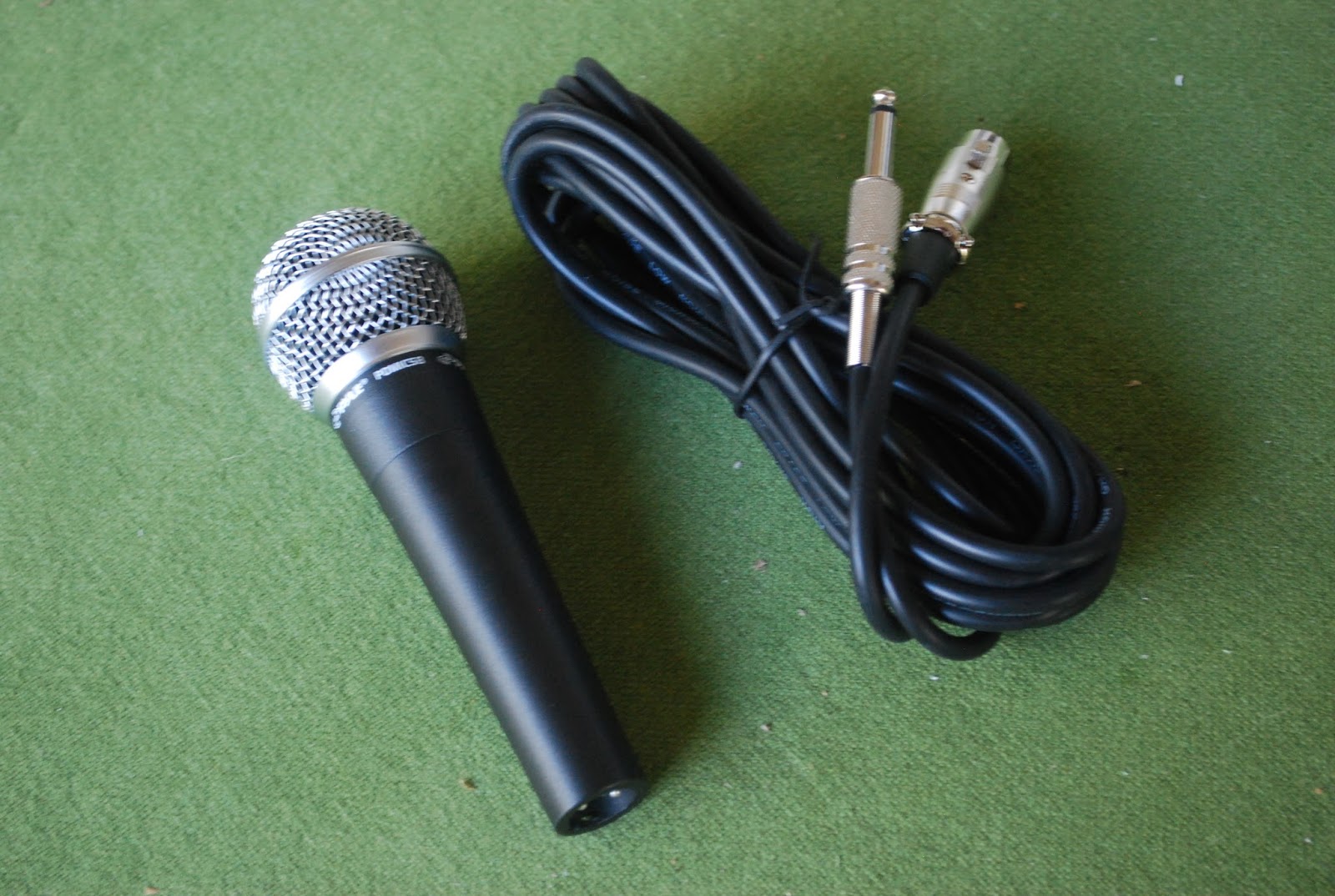 Rex and the Bass: Pyle PDMIC58 Budget Microphone Review