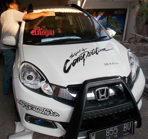 custom stiker mobil branding wrapping dan cutting sticker : Cutting ...