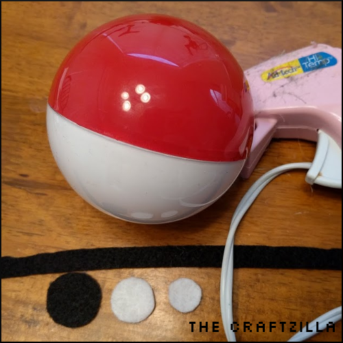 The Craftzilla: Make Your Own Plastic Pokeball
