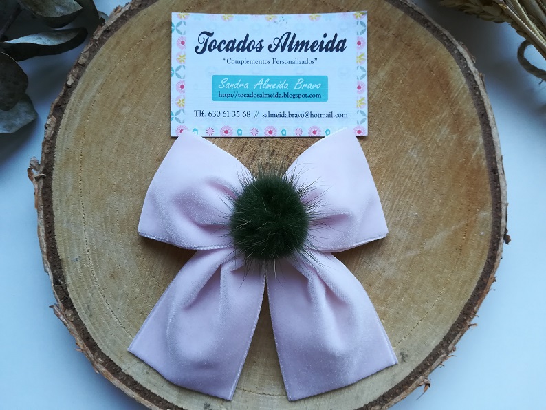 Tocados Almeida: Colección Eva Castro