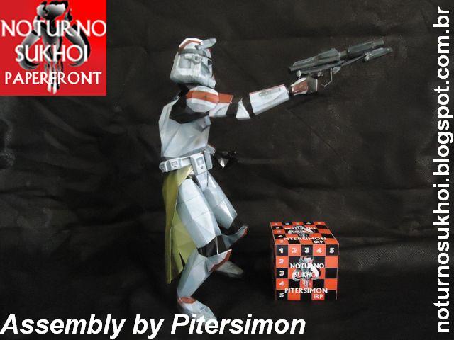 Noturno Sukhoi: Star Wars Commander Deviss_Papercraft.