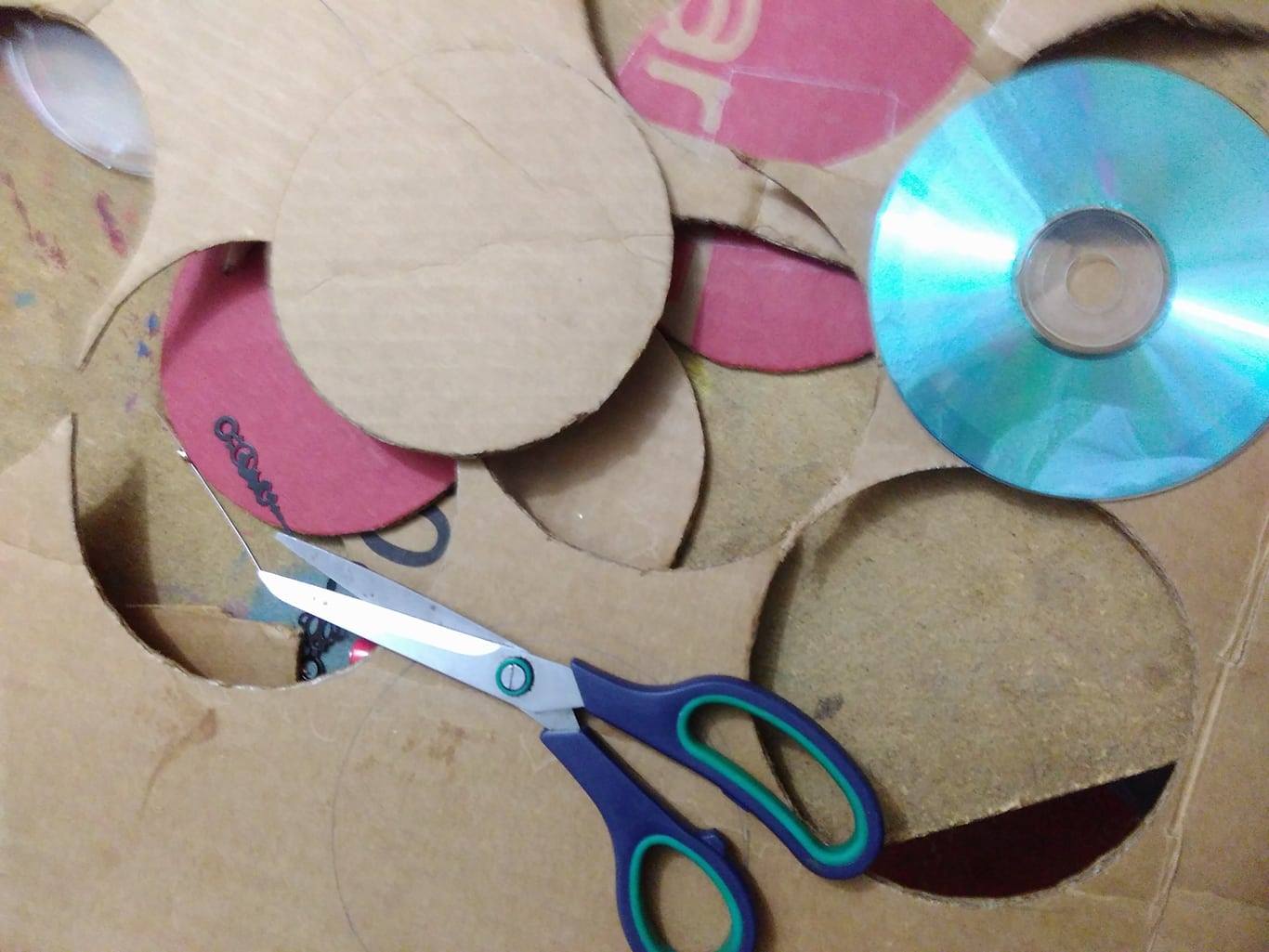 Como hacer un reloj de Cartón