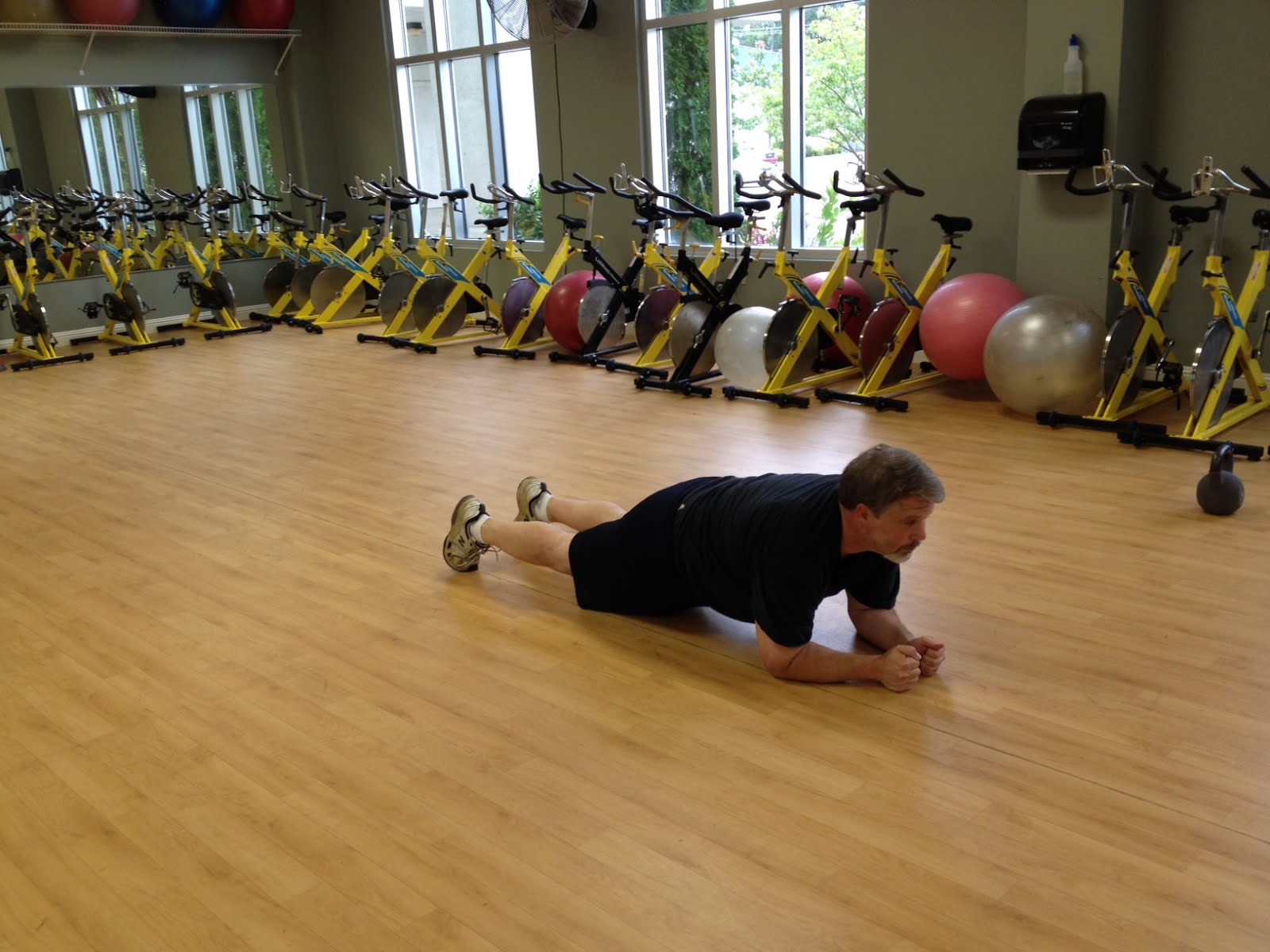 Living Paleo: Walking and the plank.