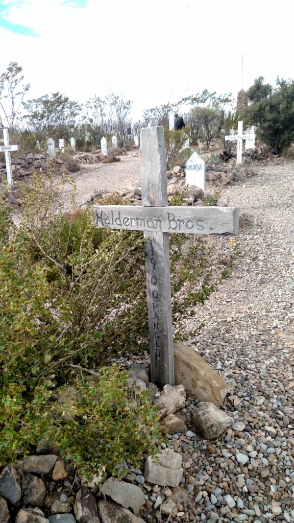 The Southwest Armchair Traveler: My #MFRWHooks for The Skeleton Canyon ...