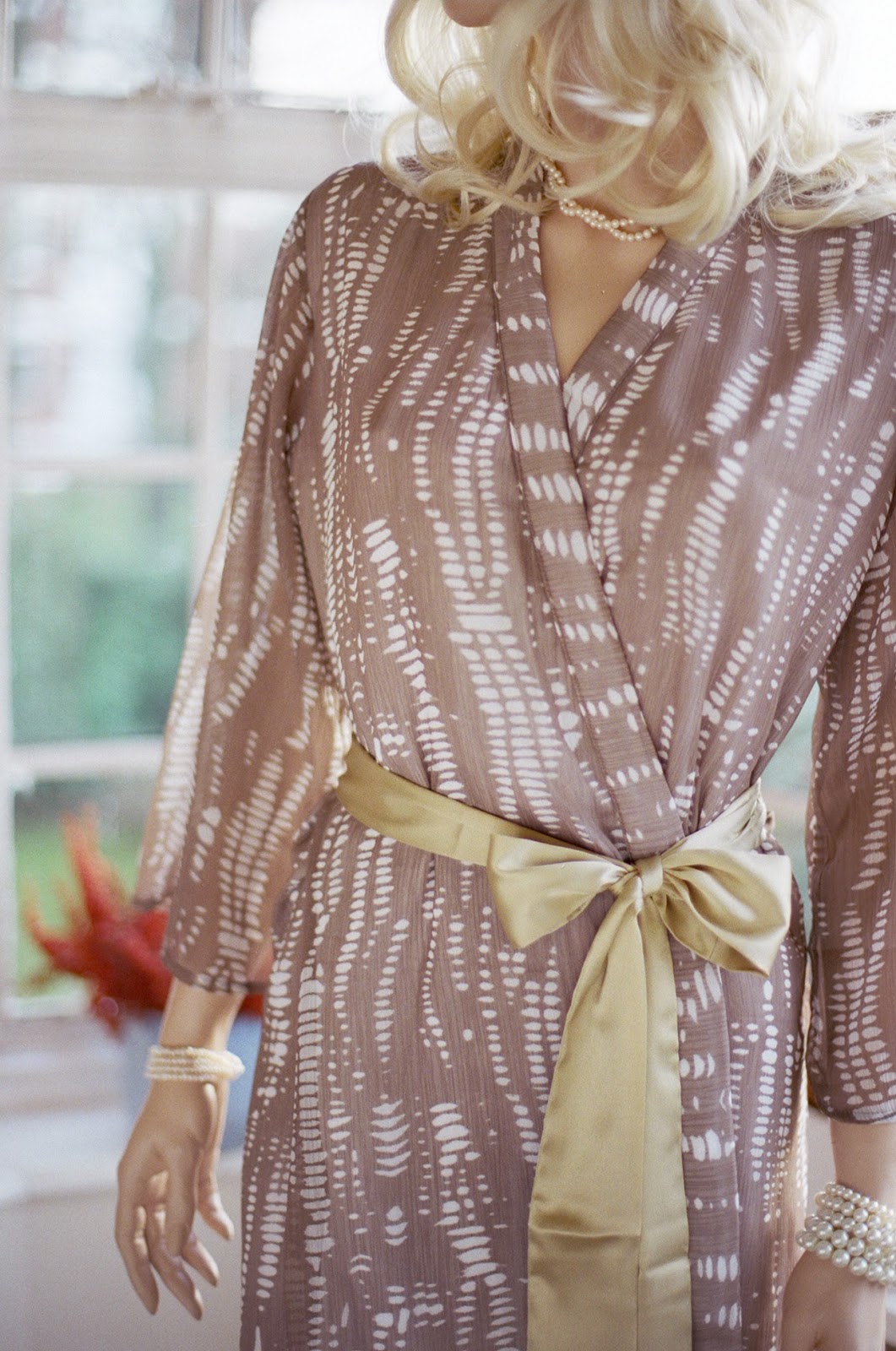 Singing Slowly: Printed and solid polyester Chiffon fabrics in stock ...