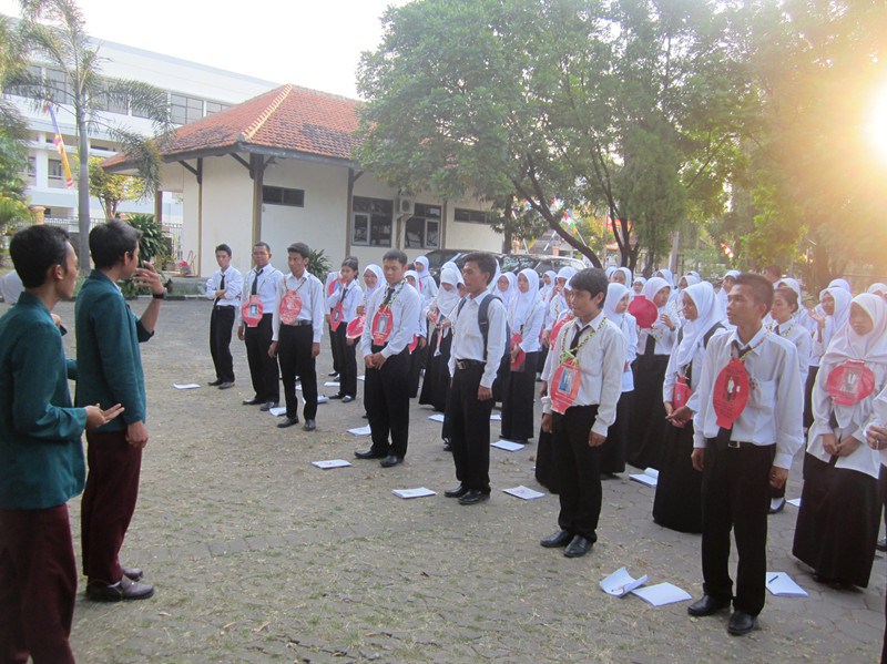 Cara Mengikuti OSPEK Dengan Baik dan Benar 2015 - Berita Terbaru