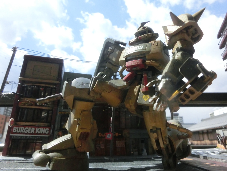 Custom Build: 1/144 Zaku Desert Type [Improved]