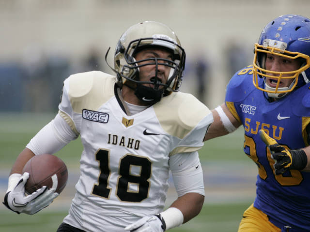 Rick Lay's NCAA Football Uniform Reviews: 2011 Idaho Vandals