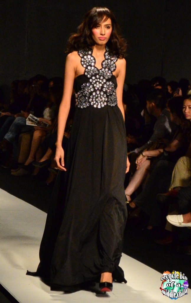 PFW SS2012 - Sony Cyber-shot - Popoy Barba - Recycle Bin of a Middle Child