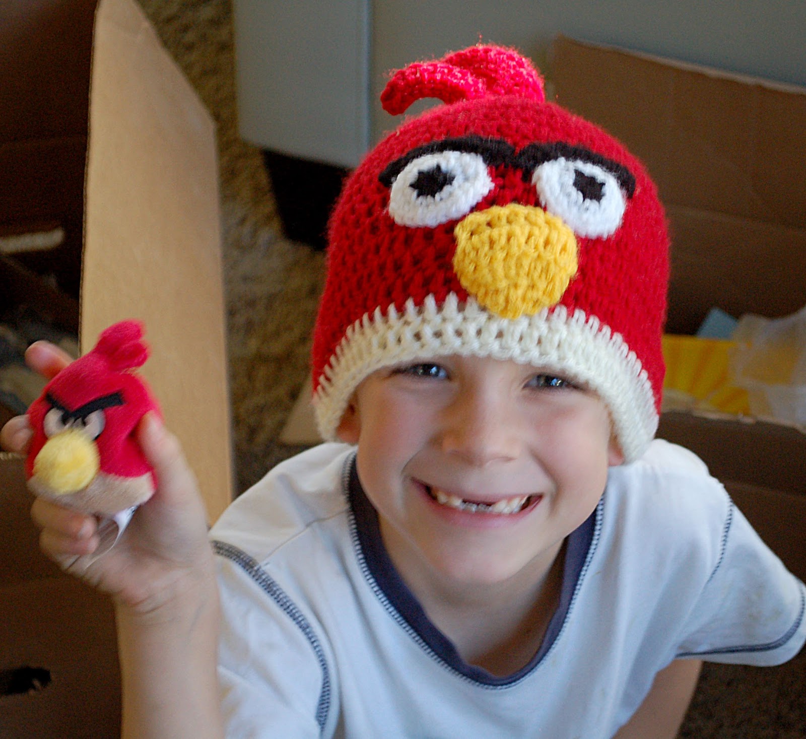 Crocheted Angry Birds hats - light-in-leaves