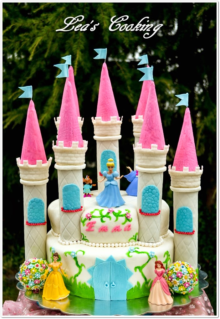 Lea's Cooking: Castle Cake Detailed Tutorial