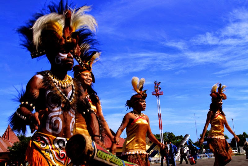 Suanggi Dance, Traditional Dance From West Papua - My Indonesian