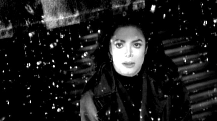 Mensagens Para Michael: Fotos do clip- STRANGER IN MOSCOW ( 33 Imagens)