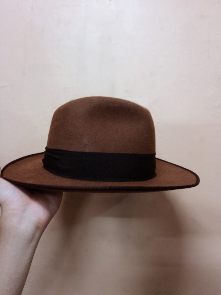 lapak retro: Topi Vintage 02