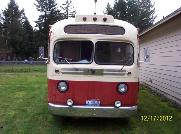 Old Diesel Pusher RV Conversion - RV & Camper