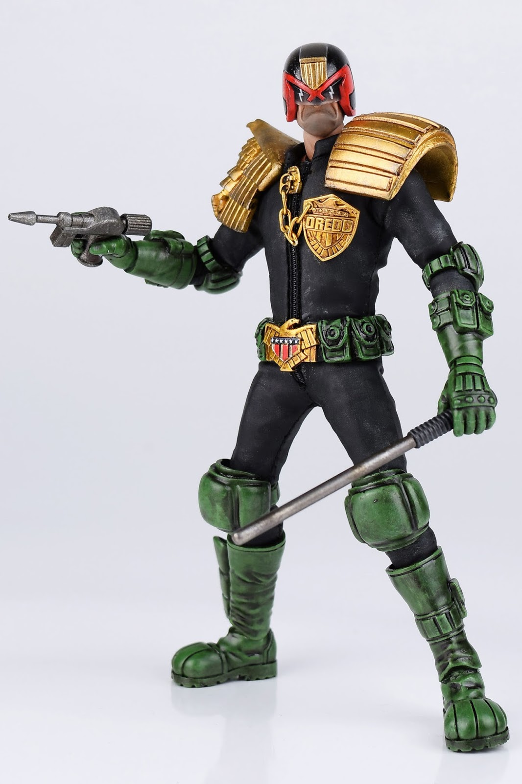 toyhaven: ThreeA 2000AD 1/12th scale Judge Dredd collectible series ...