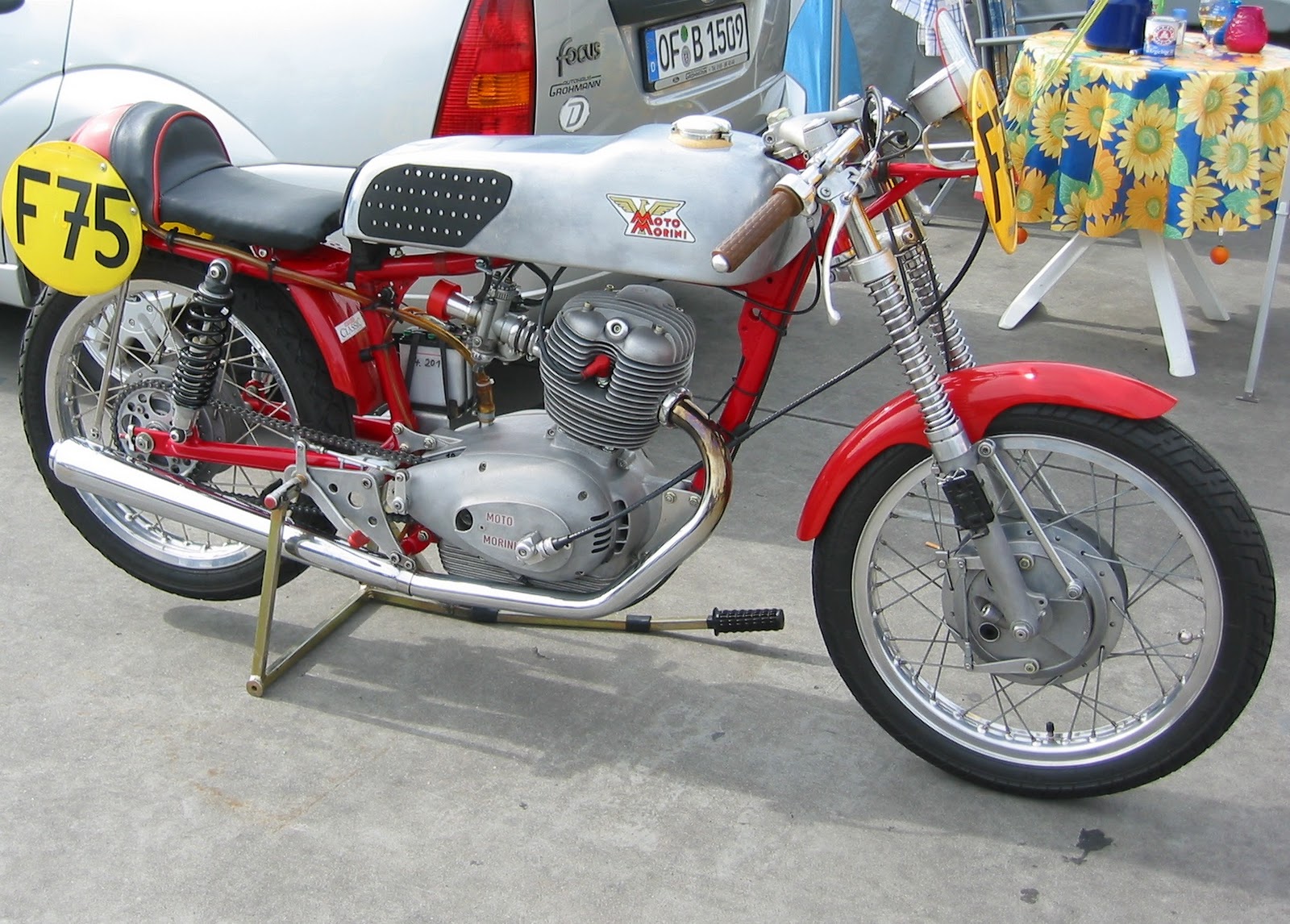 Ducati Single Racing: September 2011