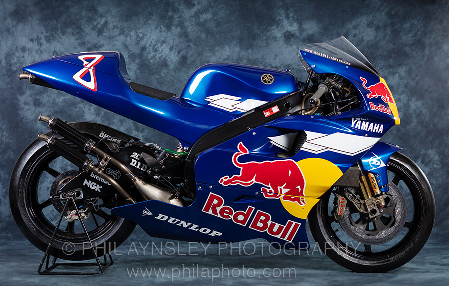Racing Cafè: Yamaha YZR 500 OWL9 G.McCoy 2002 Team Red Bull Yamaha WCM