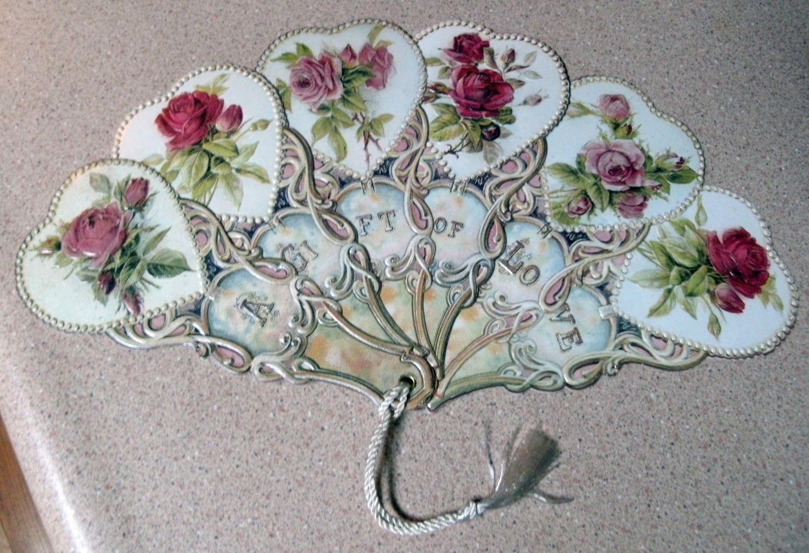 The Scrapper's Boutique: Victorian Fan