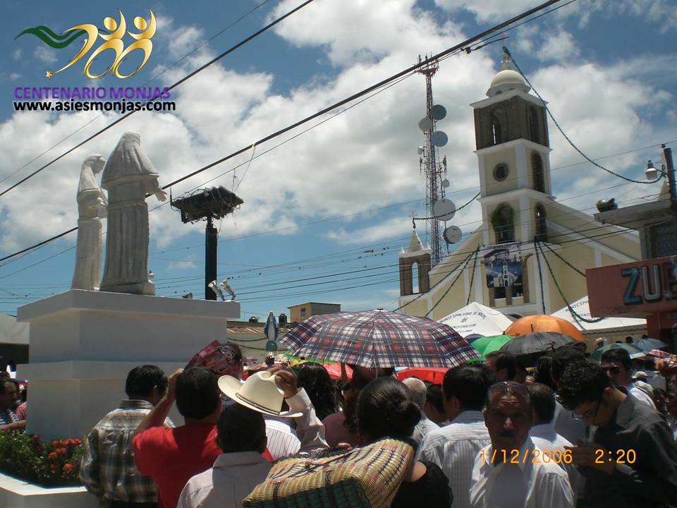 CENTENARIO DE MONJAS JALAPA: CENTENARIO DE MONJAS