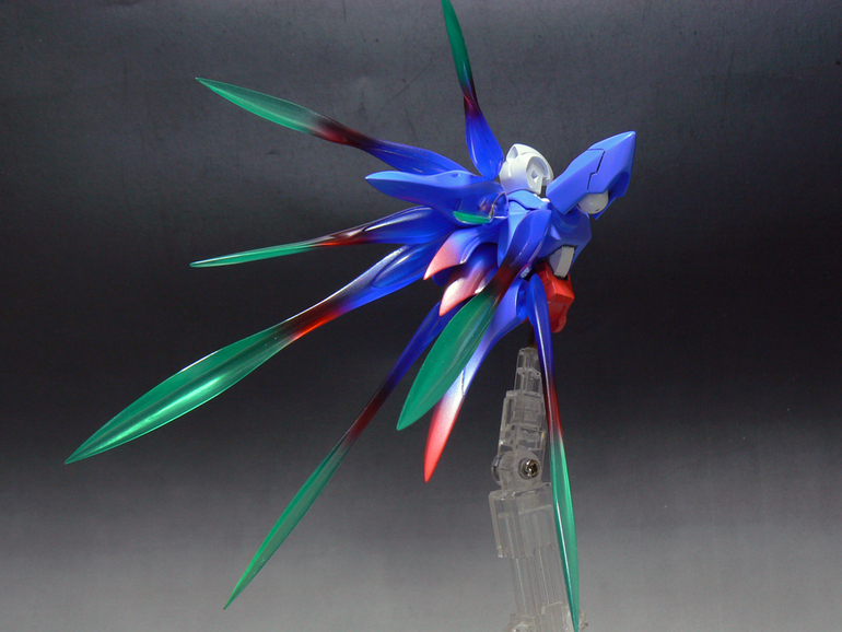 1/144 scale ELS Quan[T] resin kit painted build