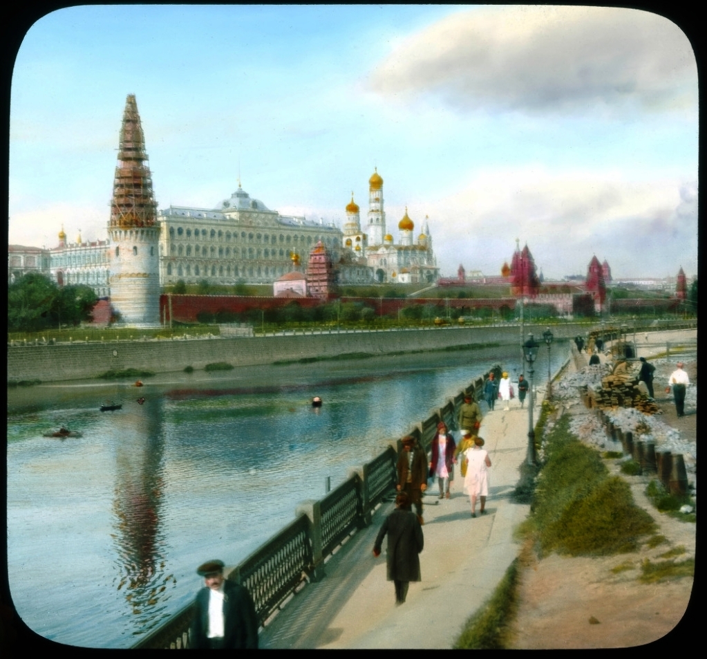 Amazing Color Photographs of Moscow in the 1930s ~ Vintage Everyday