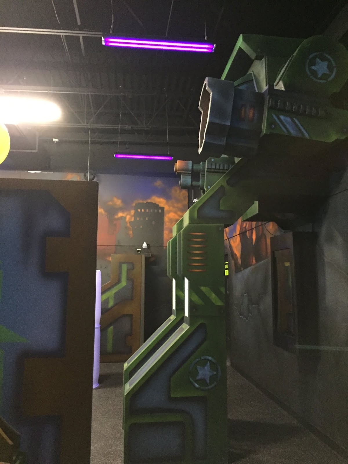 Tiviachick Loves Laser Tag: Previewing Helios 2 Before the "Launch"