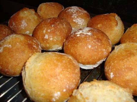 tartntoast: The perfect crusty roll