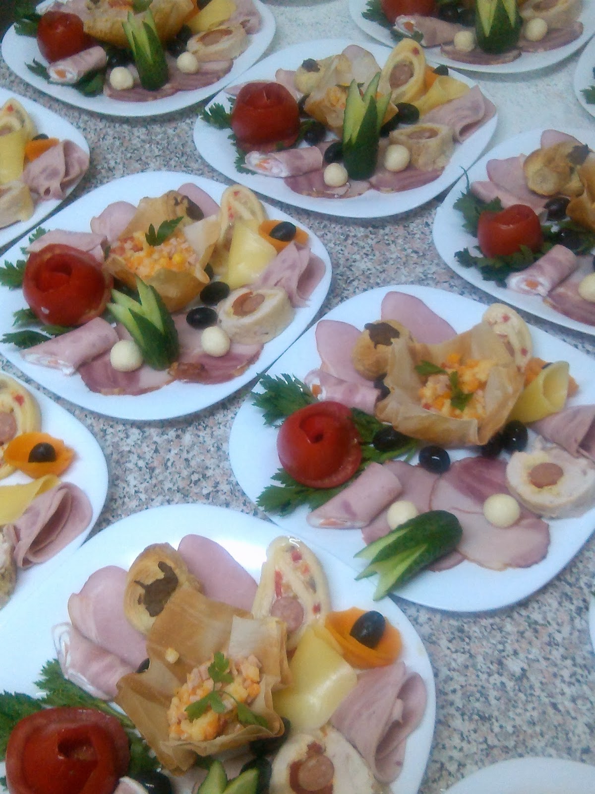 PALIVARFOAMEA: APERITIVE NUNTI 2013