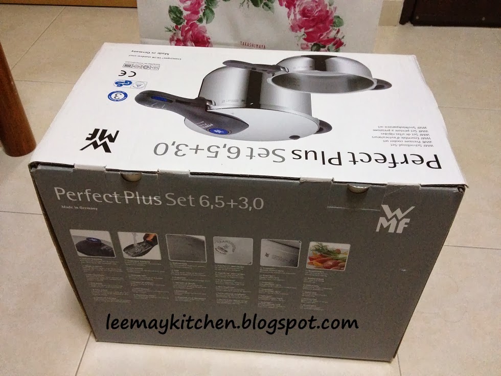 ♥ ♥ ♥ 烘培幸福屋 ♥ ♥ ♥: “WMF Perfect Plus Pressure Cooker 气压锅"