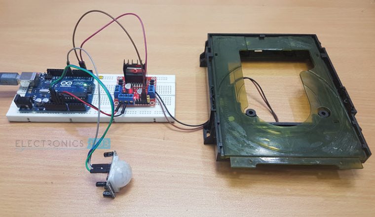 โปรเจค เครื่องเปิดประตูอัตโนมัติโดยใช้ Arduino และ Pir Sensor