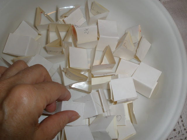 MARIETTE'S BACK TO BASICS: {French Country Style Lavender Sachet WINNER}