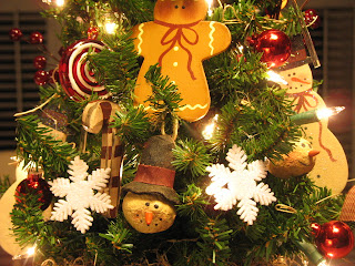 Country Creations By Denise: New Snowman Gingerbread Tree!!!!!!