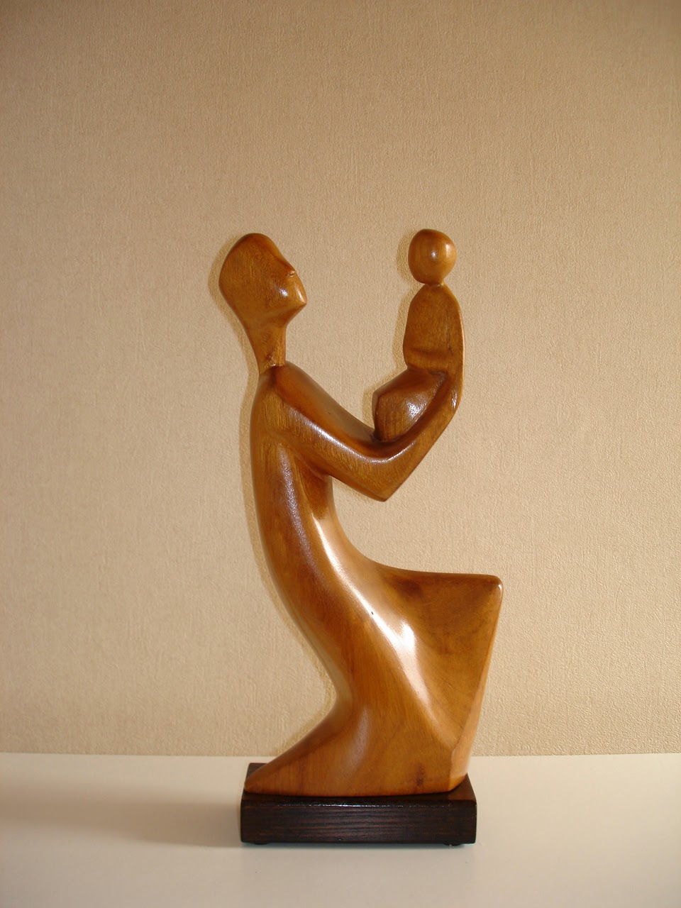 Beeldhouwer Gerard Mestdagh: Gerard Mestdagh, een eerste indruk.