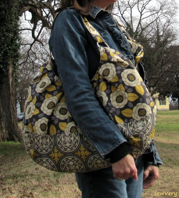 sewVery: The Teardrop Bag