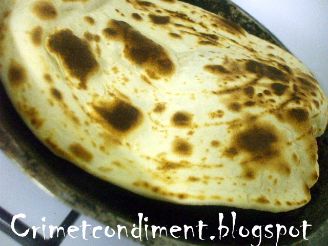 crimetcondiment: Sur le pouce #9: sandwich makloub tunisien au pain saj ...