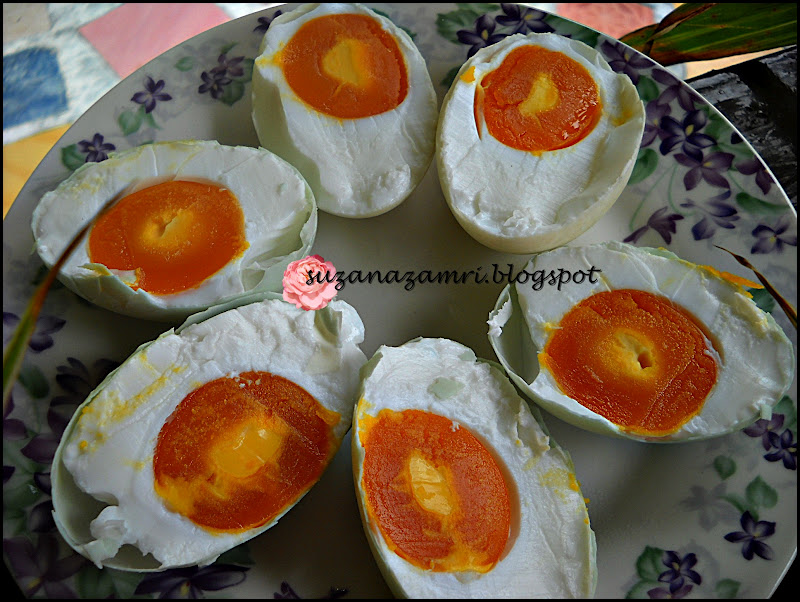 ..Cooking with soul.....: TELUR MASIN