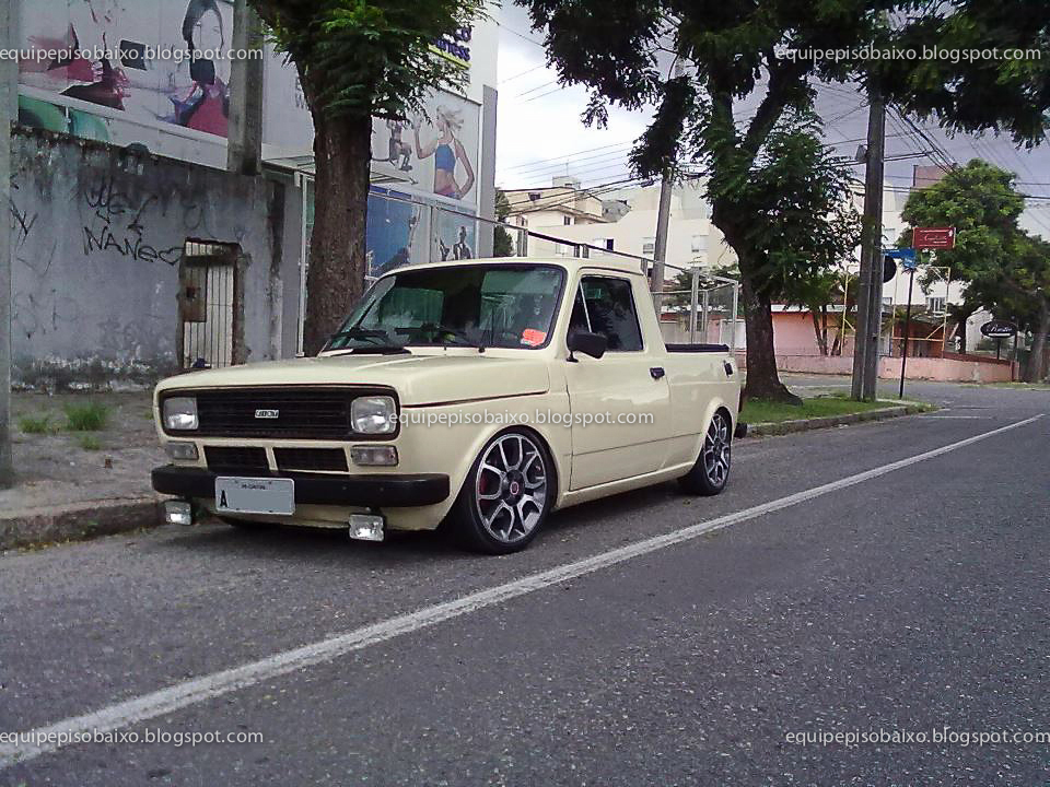 PisoBaixo™: Fiat Pick-Up 147 + Bonus: Fiat 147