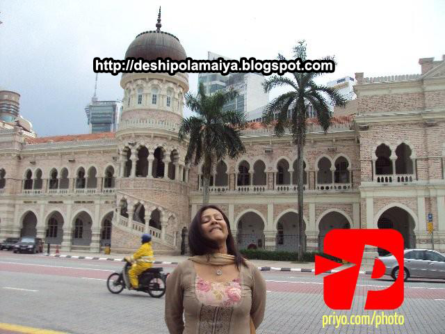 Sexy Bangladeshi Actress Elora Gohor Part - 6