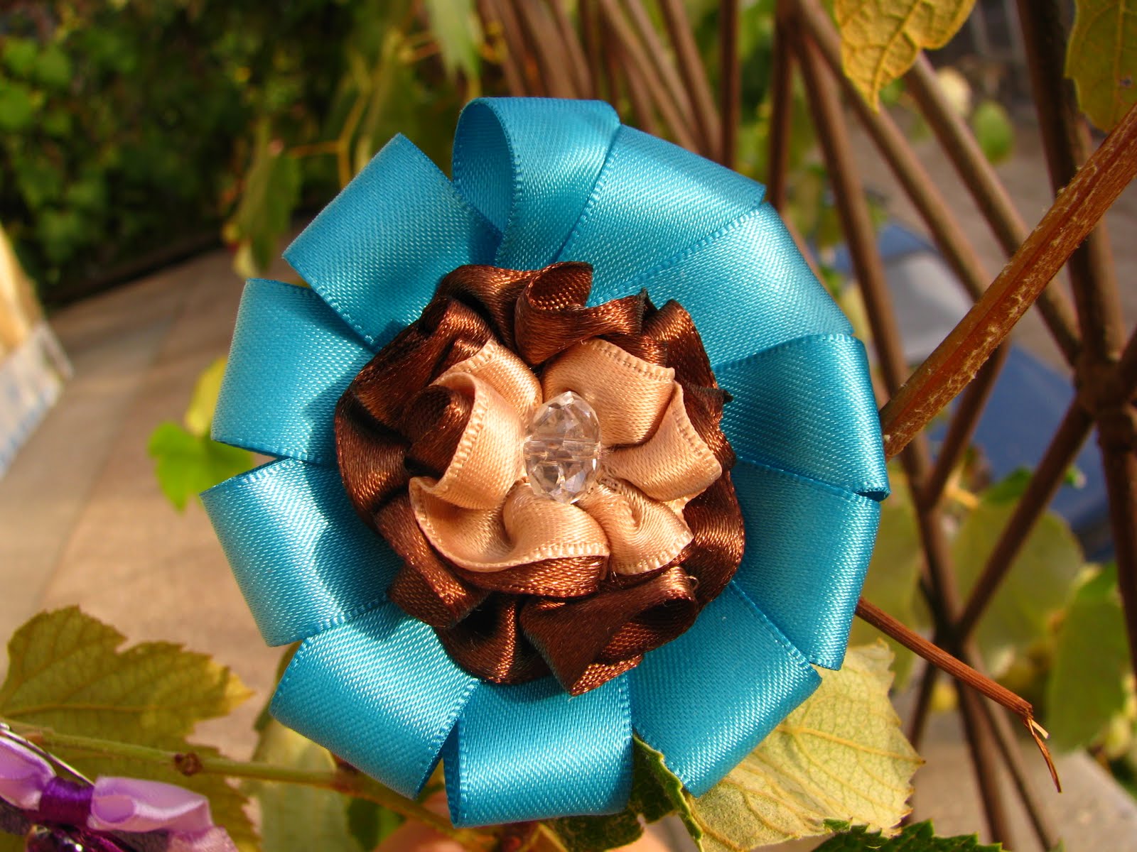 Handmade by MIHAELA CHIRTEŞ: Brosa