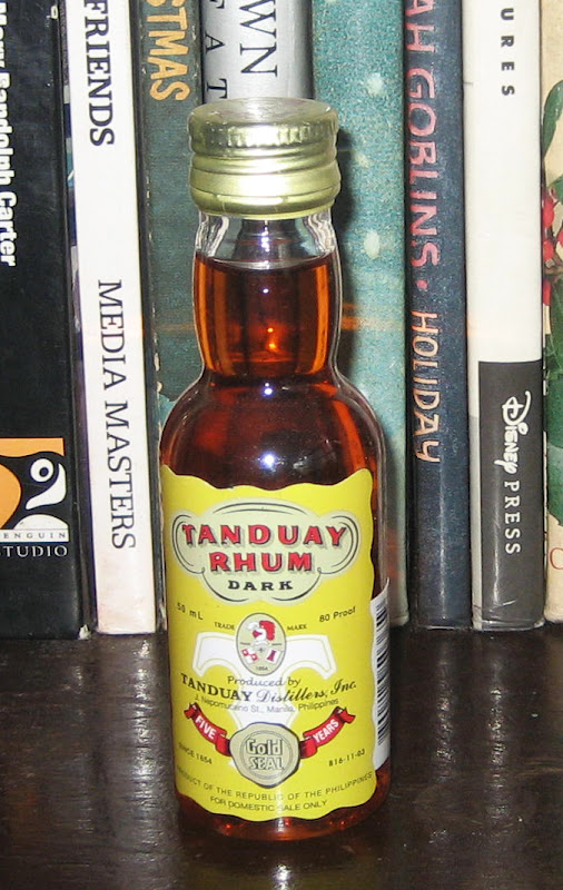 Percy's Bottle Collection: Tanduay Rhum Dark Miniature