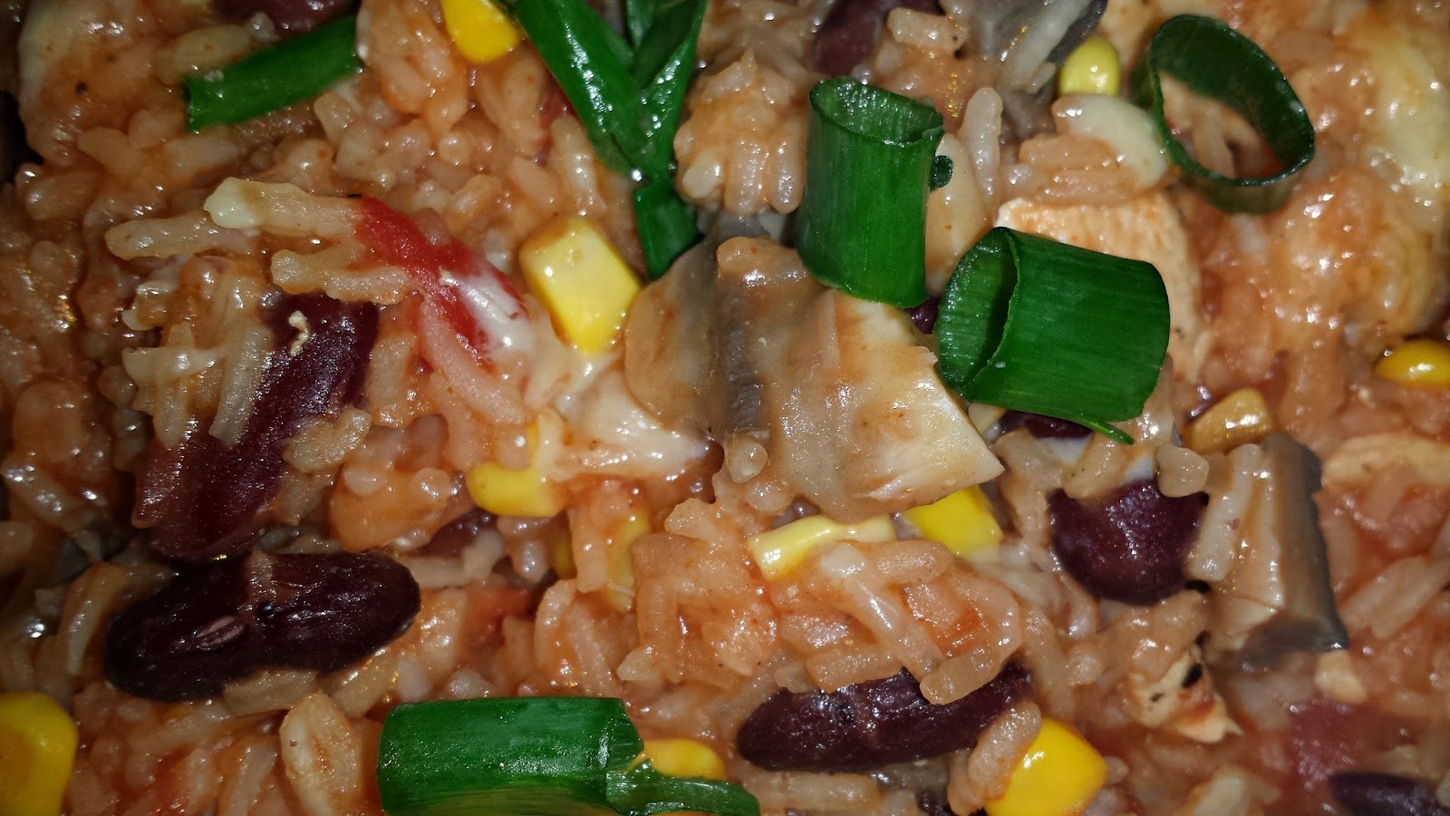 One Pan Chicken Burrito Bowls - Recipes From Apanache