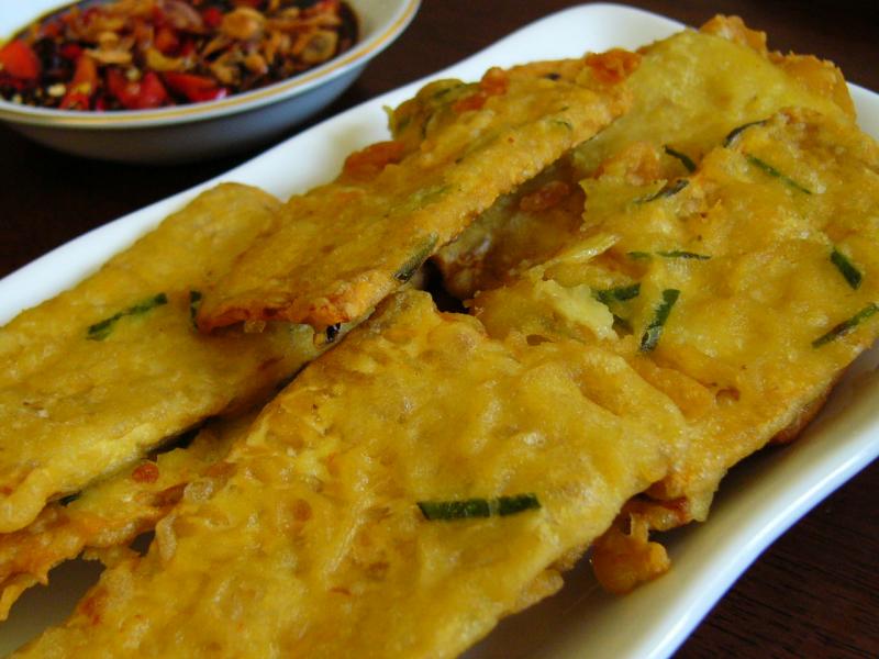 Tempe Mendoan Tea Drinking Friend | All Recipes For You