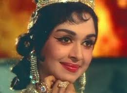 NAKARAJAN: B.SAROJA DEVI ,A GREAT LEGEND FOR SOUTH INDIAN FILMS BORN ...