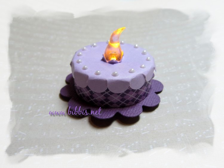 Bibbi's: Liten bursdagskake!